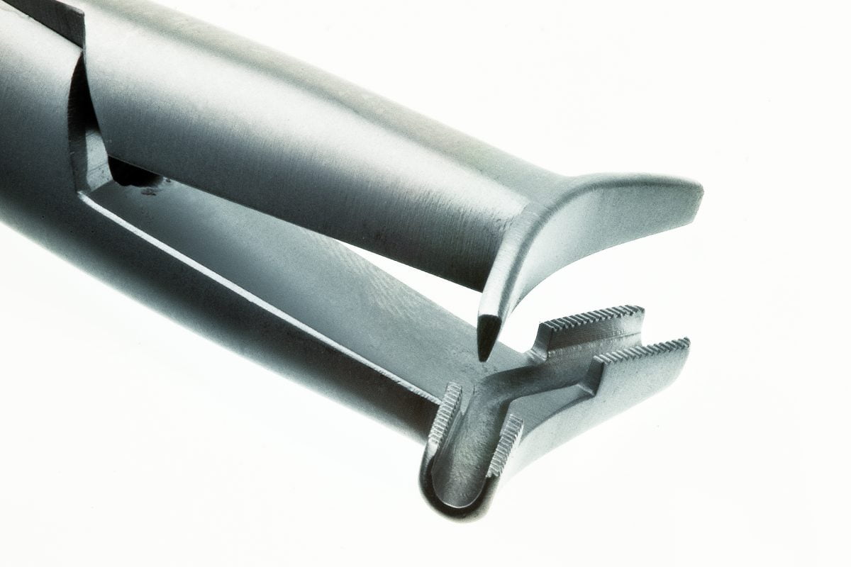 IXION CINCH BACK PLIER - ORTHOMAX Australia